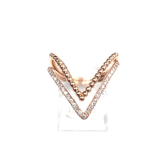 Jewelry | V Point Diamond And Rose Gold 2 Piece Ring | Poshmark